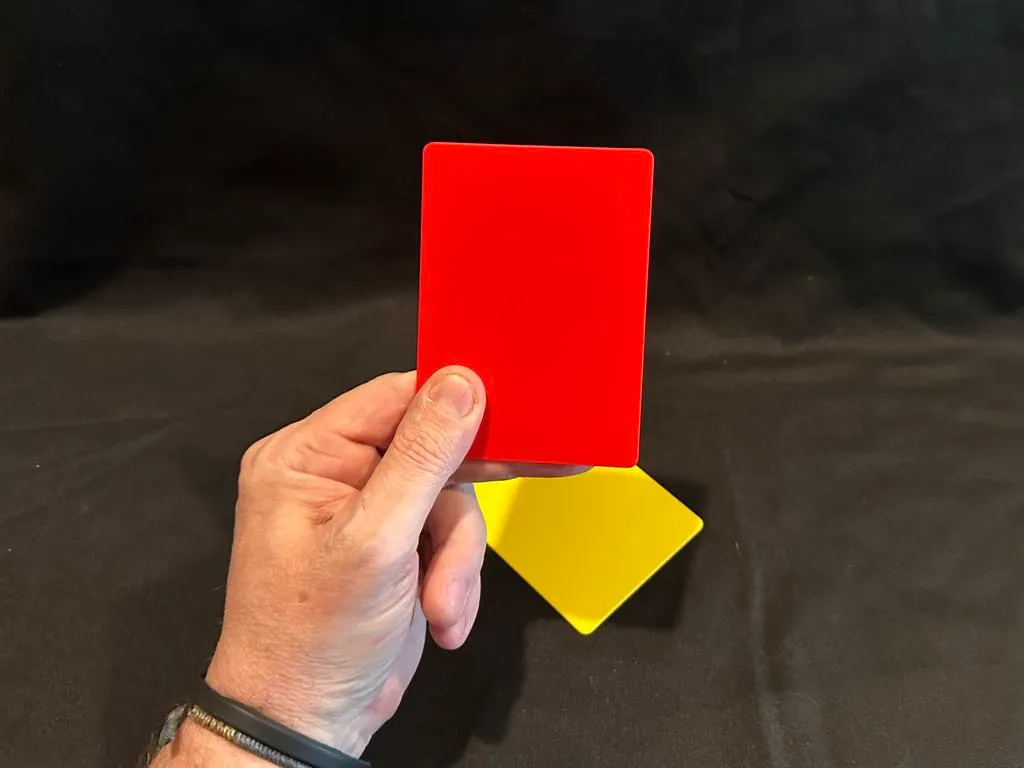 Referee Red & Yellow Cards - PLA & PETG Profiles - Free 3D Print Model ...