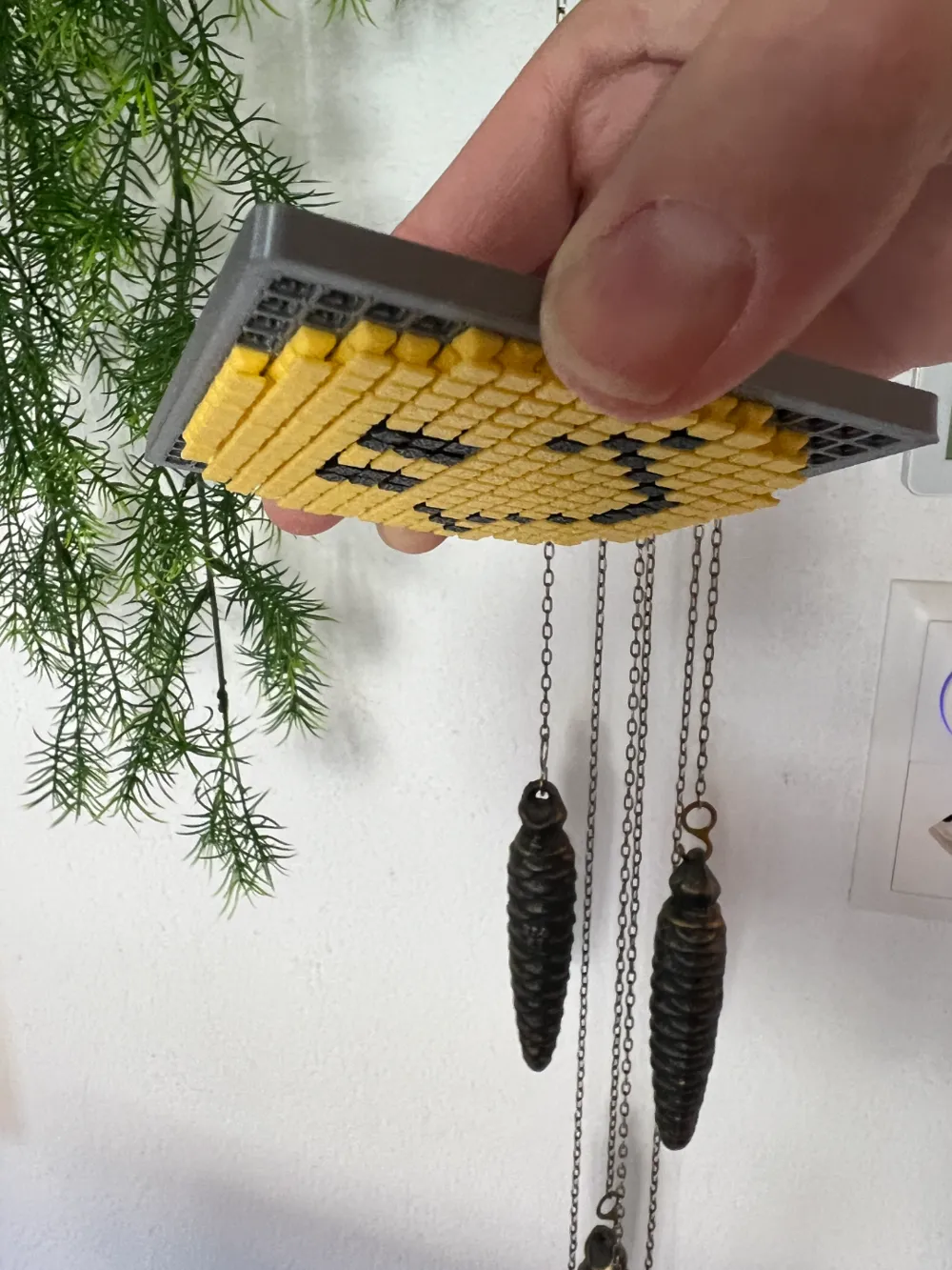 Pixel Puzzle - Big Smile 16x16 - 256 blocks by OzButcher78 - MakerWorld