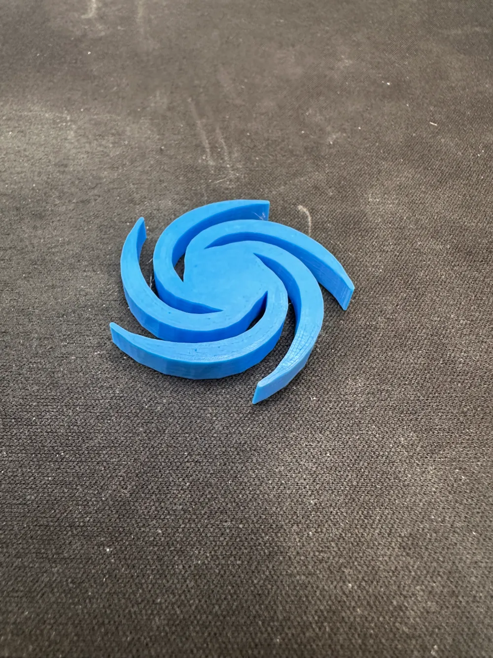 Beyblade X - battle kit - deck holder by Sauron00MakerWorld: Download ...