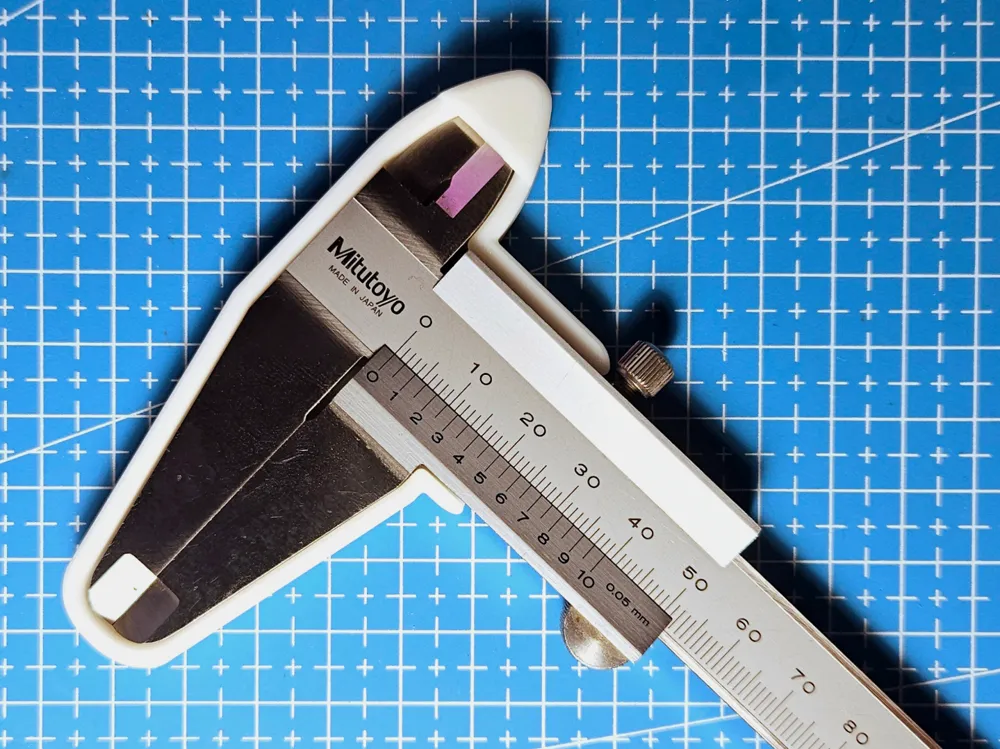 200mm Mitutoyo Vernier Caliper Case by drjacknone MakerWorld: Download ...