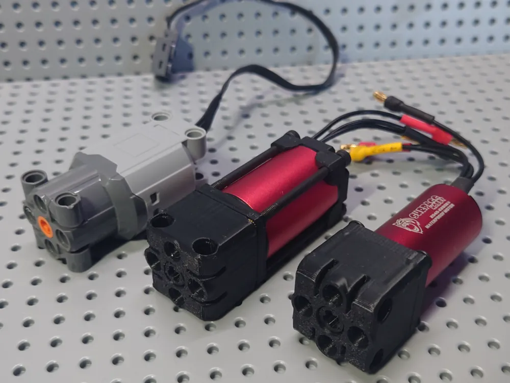 Brushless motors for Brick models adaptor by horcikdesigns - MakerWorld