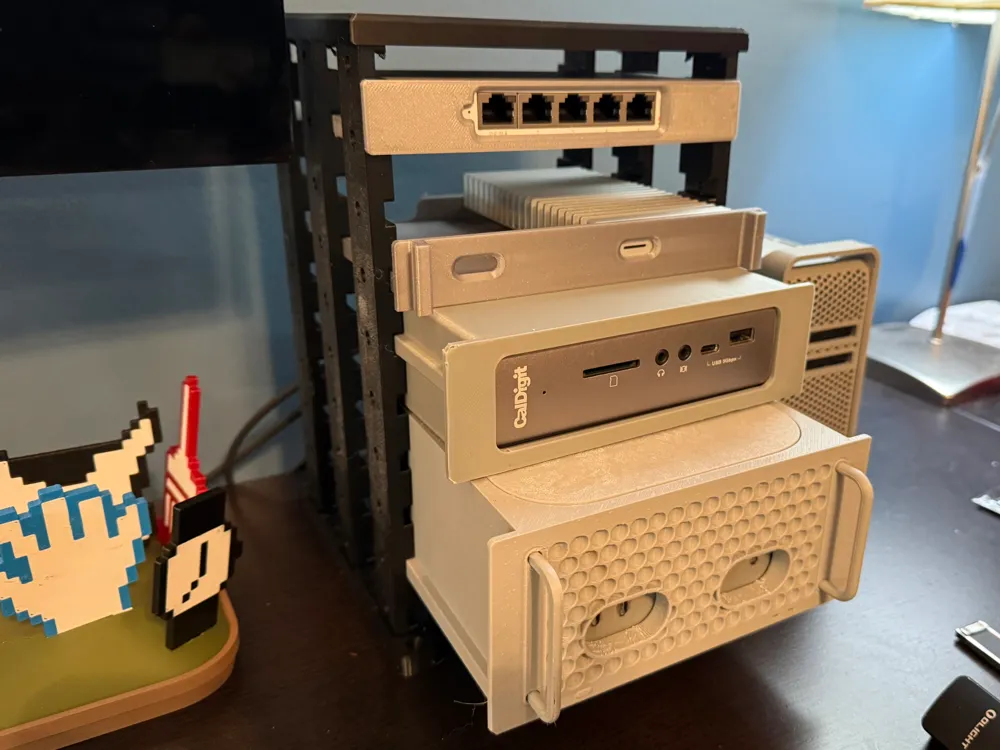 Mac mini "Rack Pro" set for M4 Mac mini + add-ons by Jerrod H ...