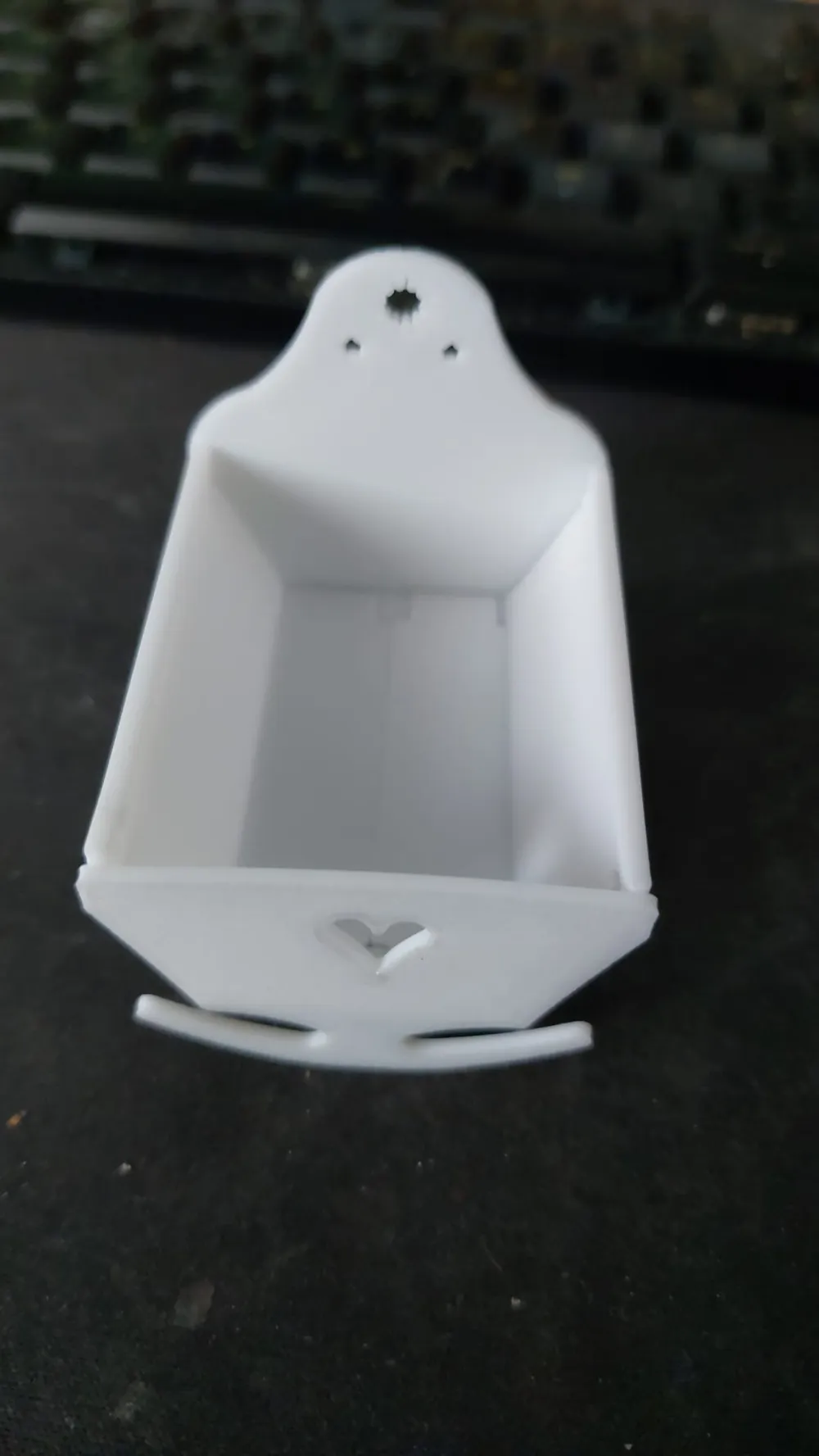 baby cradle ideal for Sylvanian families - Free 3D Print Model - MakerWorld