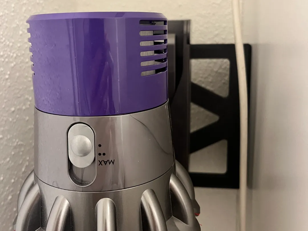 Side Wall Mount for Dyson Vacuum Cleaner - Free 3D Print Model - MakerWorld