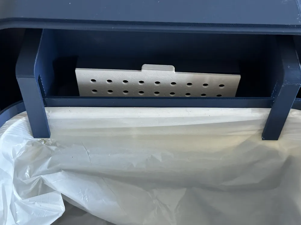 Kitchen Food Waste Storage Bin with filter by Studio Luxe - MakerWorld