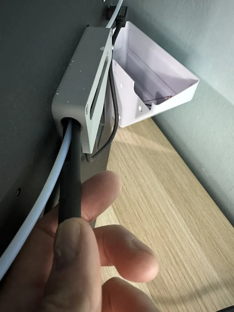 PTFE tube removal tool by Bomber1981 MakerWorld: Download Free 3D Models