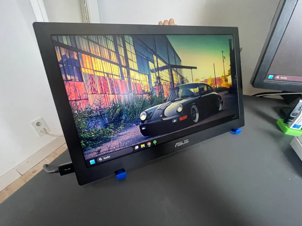 Monitor mount for small portable monitors/tablets by Arnold - MakerWorld