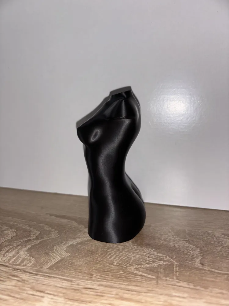Girl Torso house decor sculpture by Reve3D MakerWorld: Download Free 3D ...