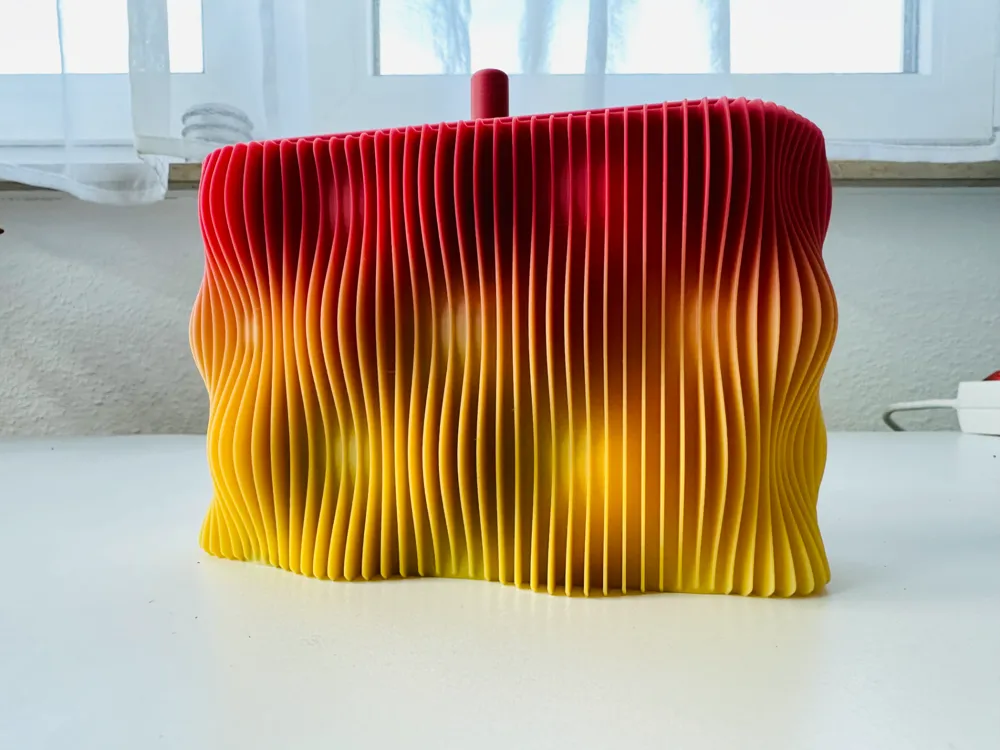 Stylish wavy holder by koru_panda - MakerWorld