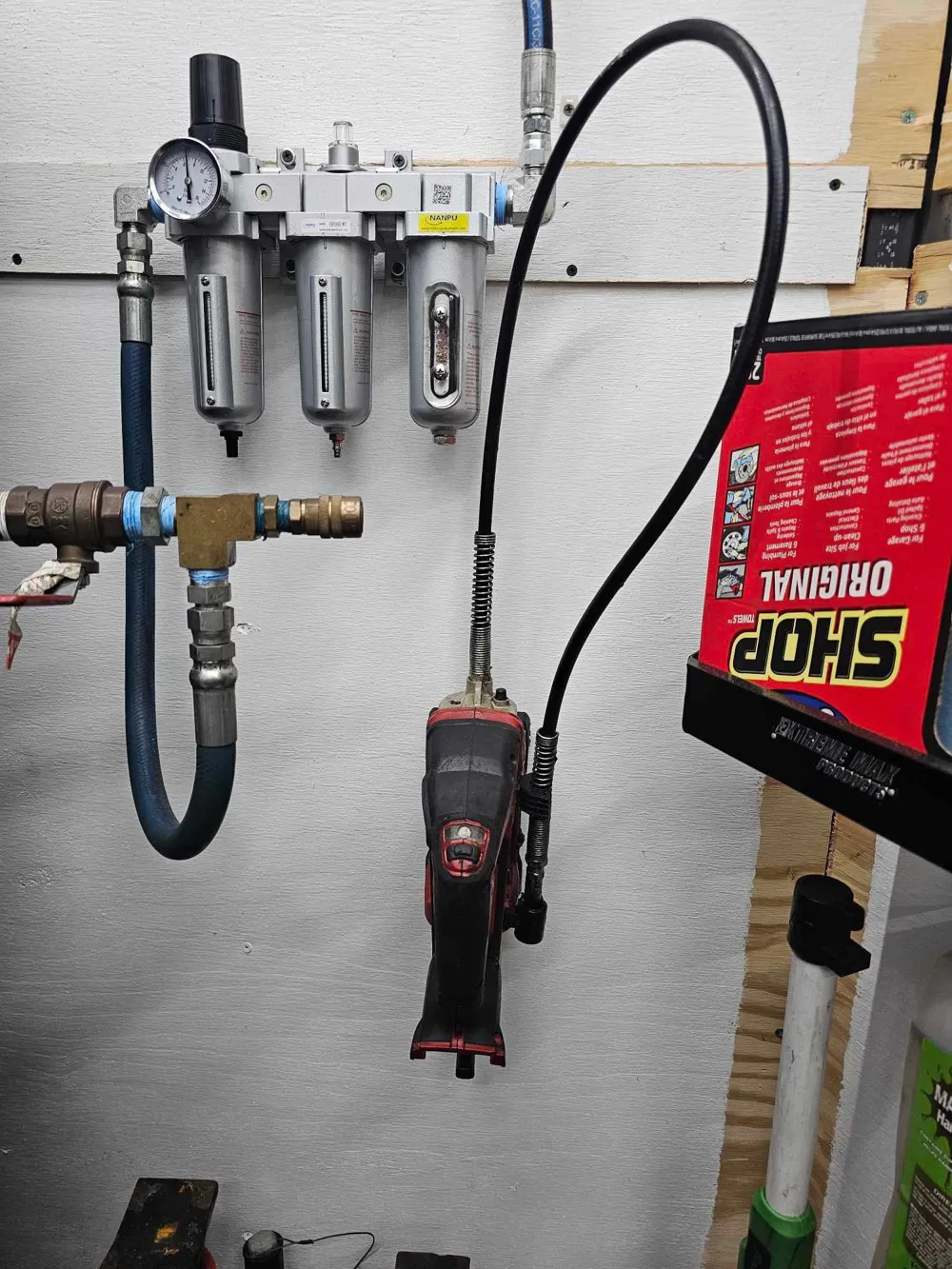 Milwaukee M18 Grease gun mount - Free 3D Print Model - MakerWorld