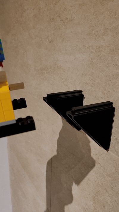 Removable wall brick 8x2 support, for compatible brick sets by Shinjy01 ...