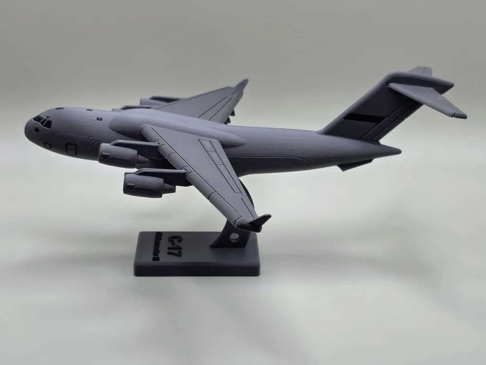C-17 Maquette d'Avion en Kit - Modèle d'Impression 3D Gratuit - MakerWorld