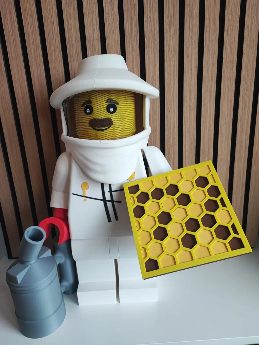 Large Beekeeper - created with building blocks - Free 3D Print Model ...
