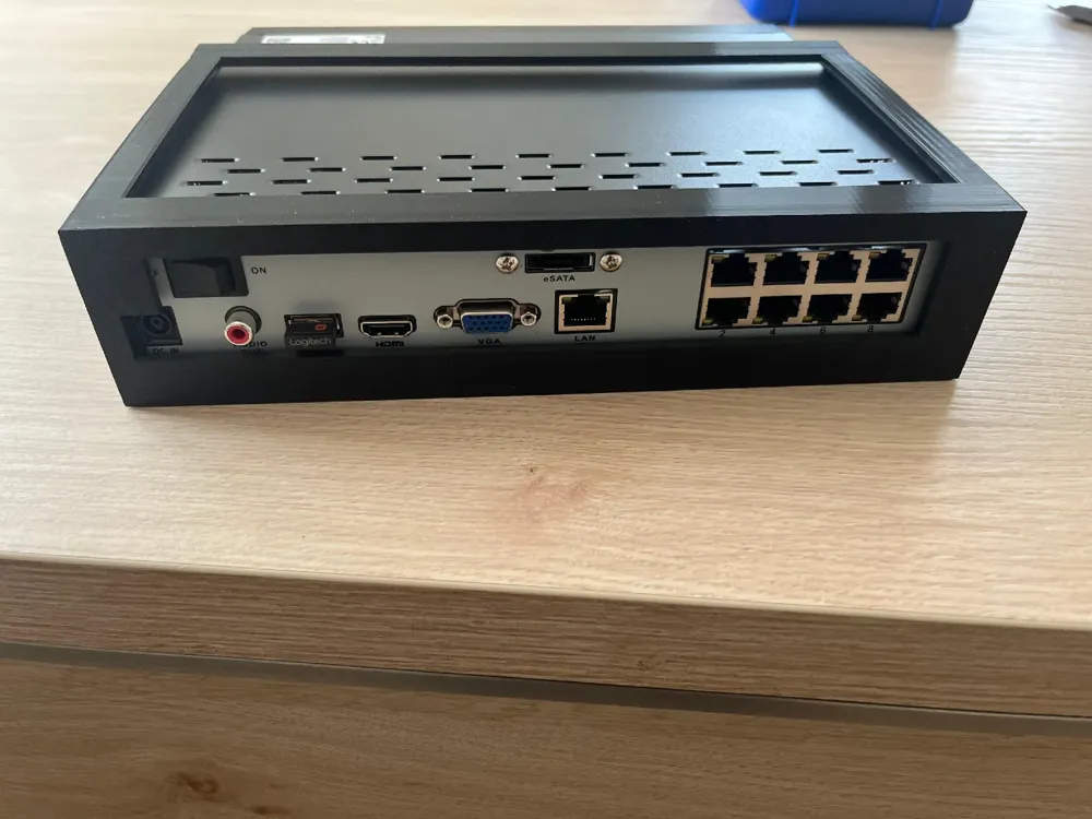 Reolink NVR Wall Mount by Kevin - MakerWorld