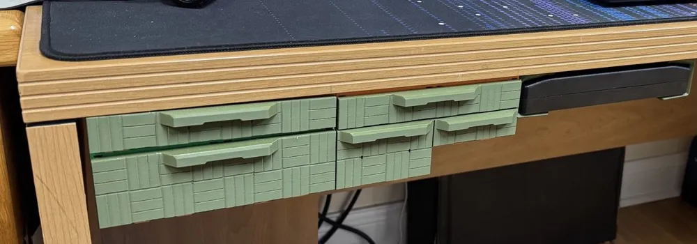 Modular Underdesk/table GEN2 Drawers quick locks Remixed by friday567 ...