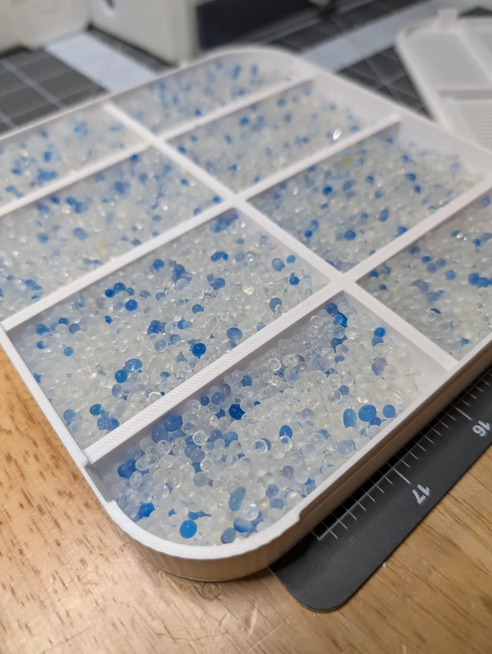 Heavy Duty Parametric Desiccant Box v2 - Free 3D Print Model - MakerWorld