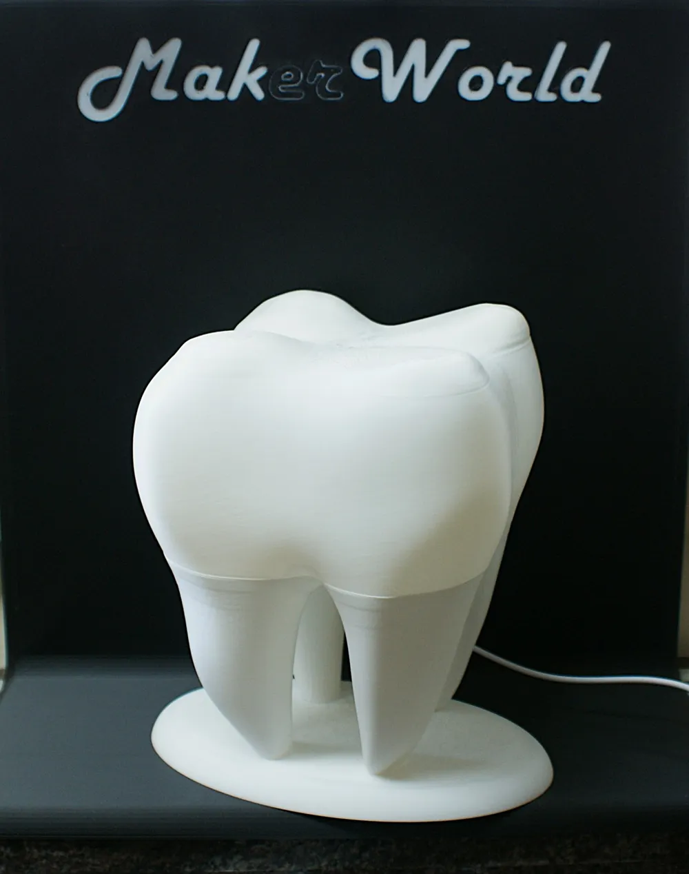 Tooth Lamp by RaffNix3D MakerWorld: Download Free 3D Models