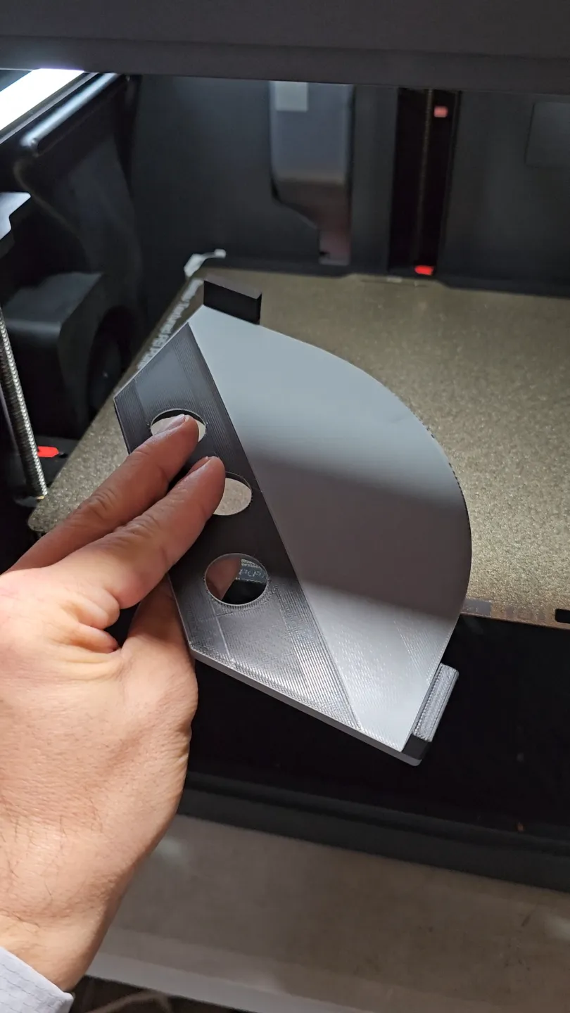 Corner 4 Inch Radius Template Guide by Sam Coleman - MakerWorld