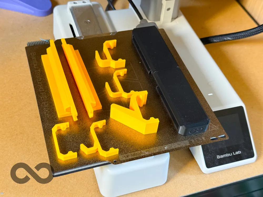 Expanding Rack with Modular Hooks - A1 Mini by Eternity Labs MakerWorld ...