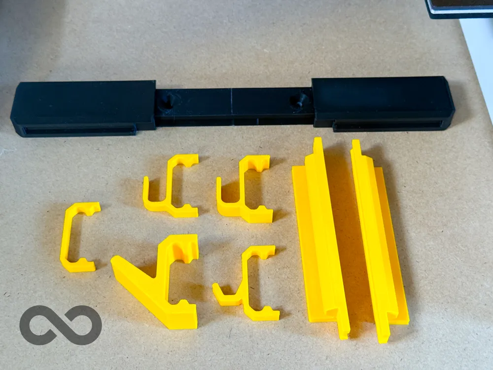 Expanding Rack with Modular Hooks - A1 Mini by Eternity Labs MakerWorld ...
