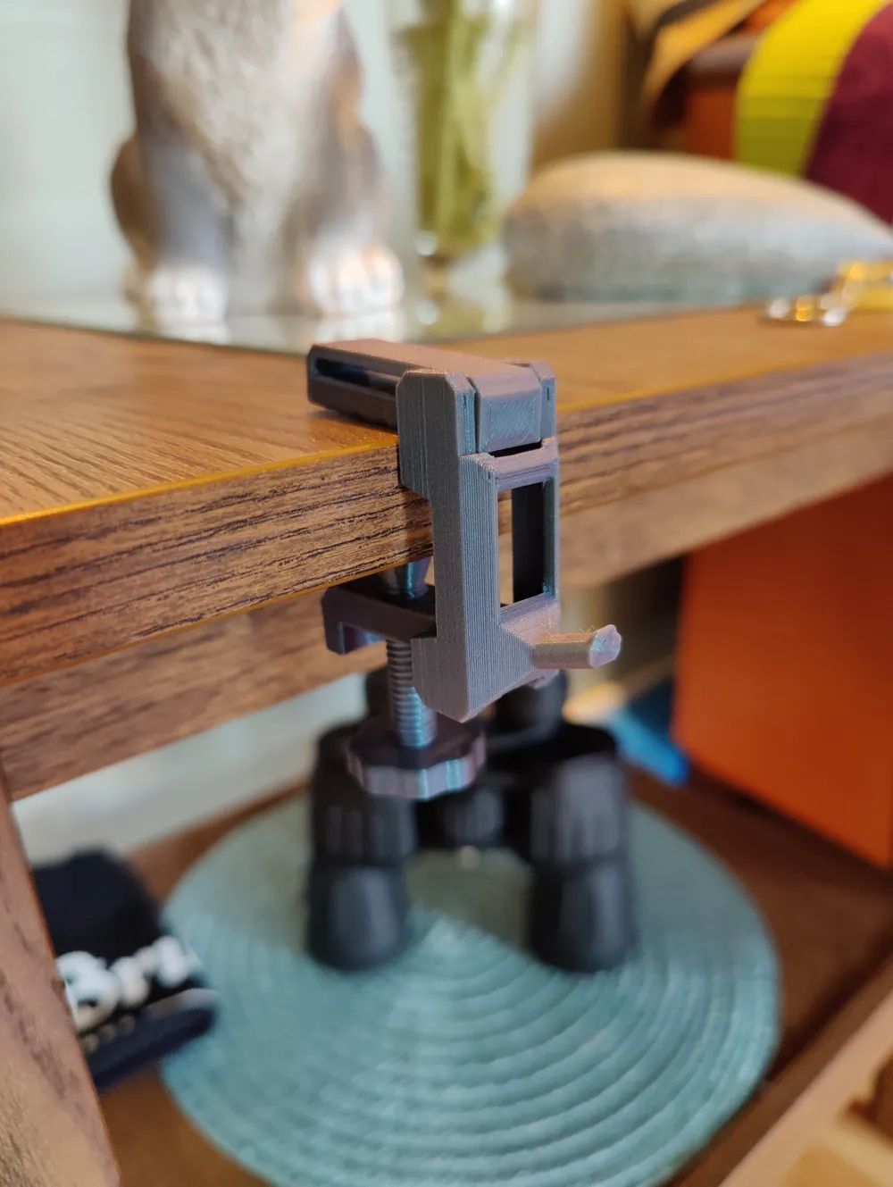 Print-in-place clamp with hook by oyvindl - MakerWorld