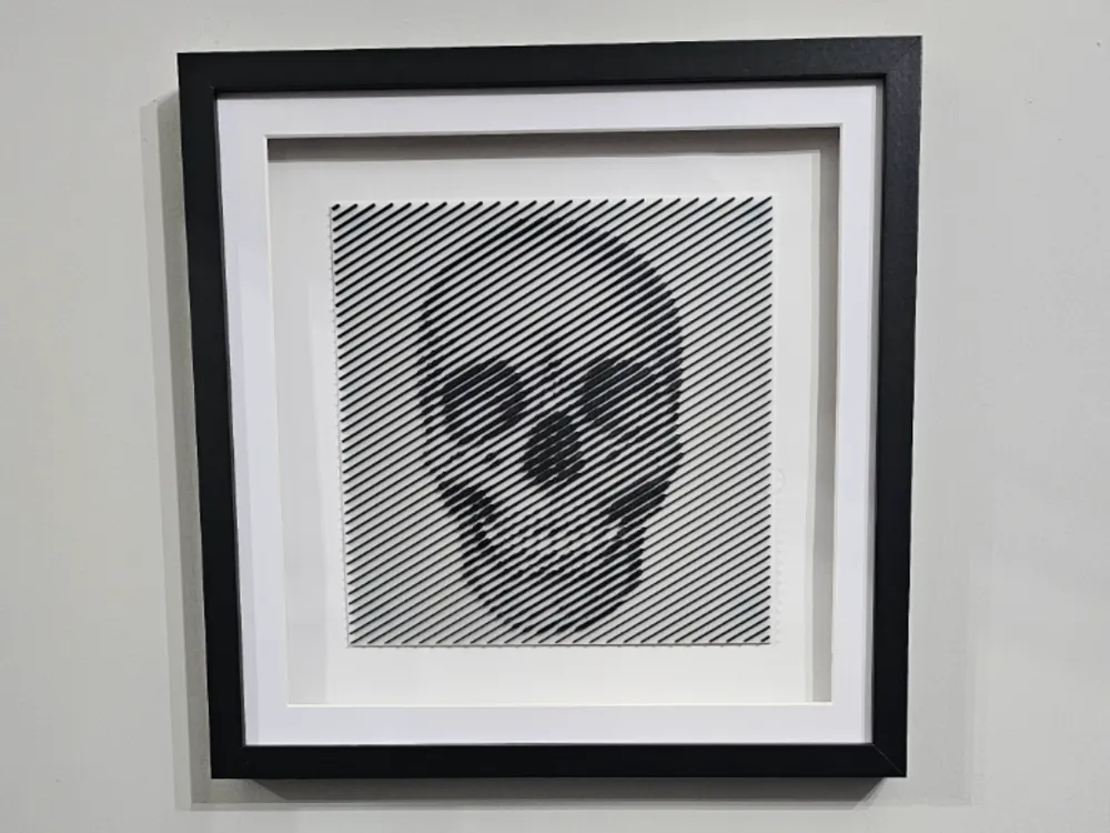 Skull Halftone Wall Art v2 by Ikonic3D by ikonic 3D - MakerWorld