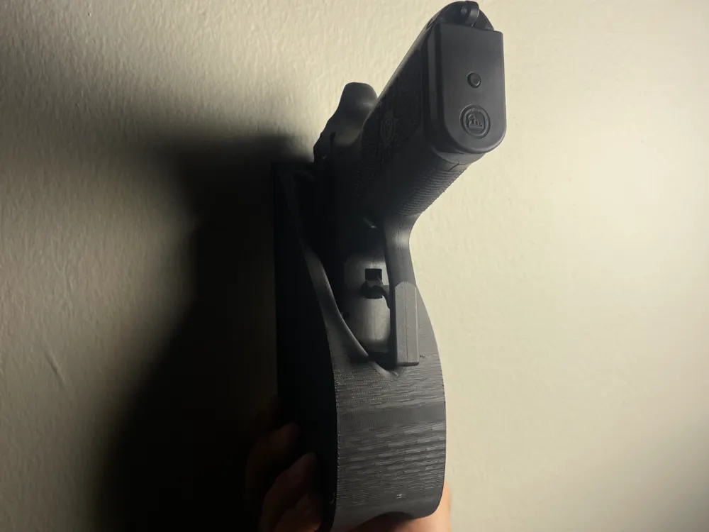 Magnetic Pistol/Handgun Vertical Holster - Free 3D Print Model - MakerWorld