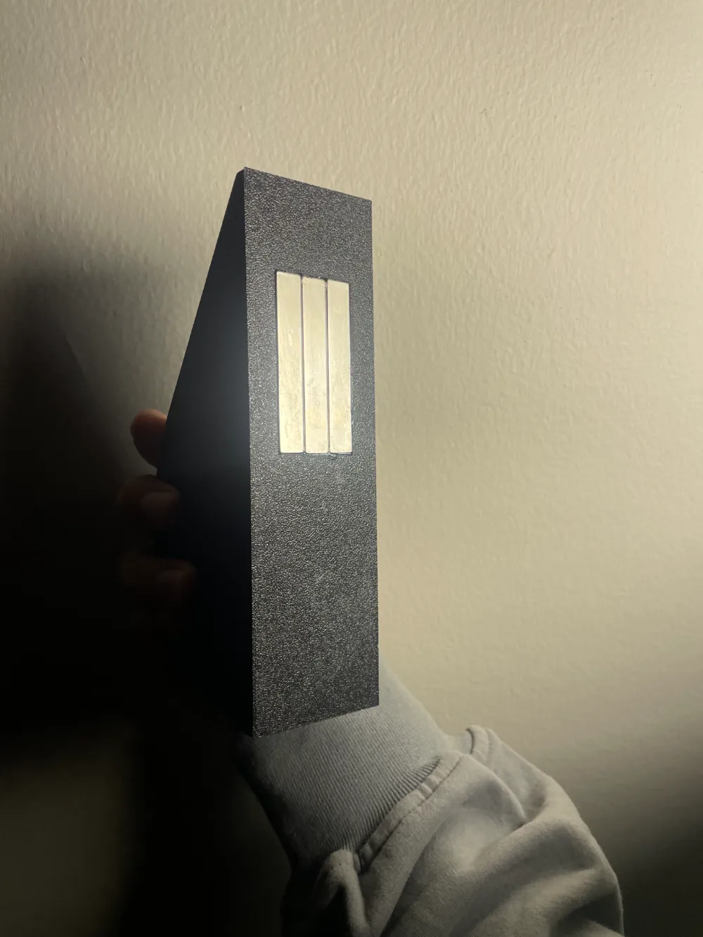 Magnetic Pistol/Handgun Vertical Holster - Free 3D Print Model - MakerWorld