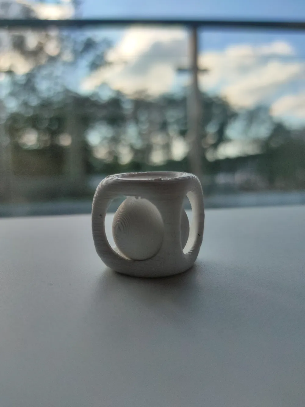 Ball in Cube Fidget - Fun and Satisfying Stress by Only Workout ...