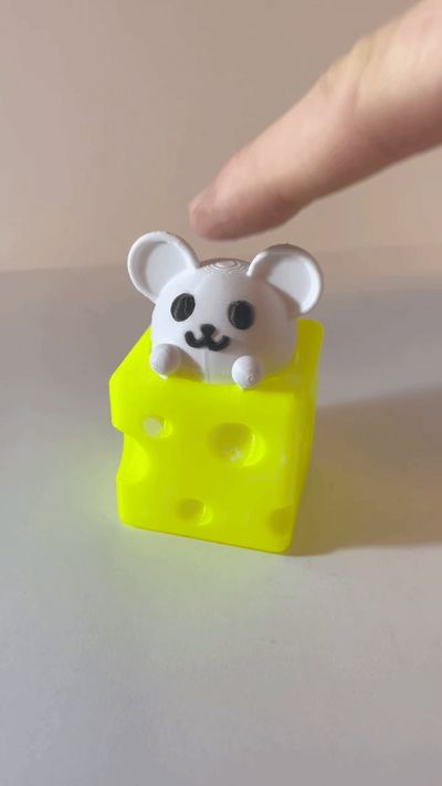 Mouse in Cheese Clicker by Alan3D MakerWorld: Download Free 3D Models