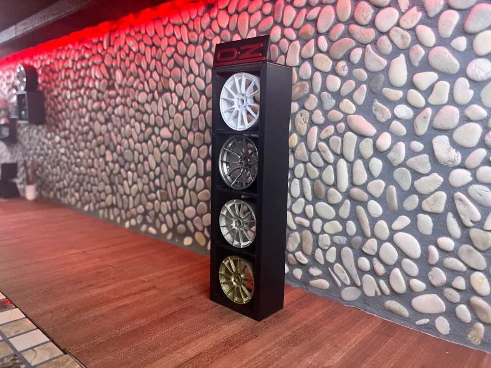 miniature rim display bookshelf 1:18 diorama by pierblebee - MakerWorld