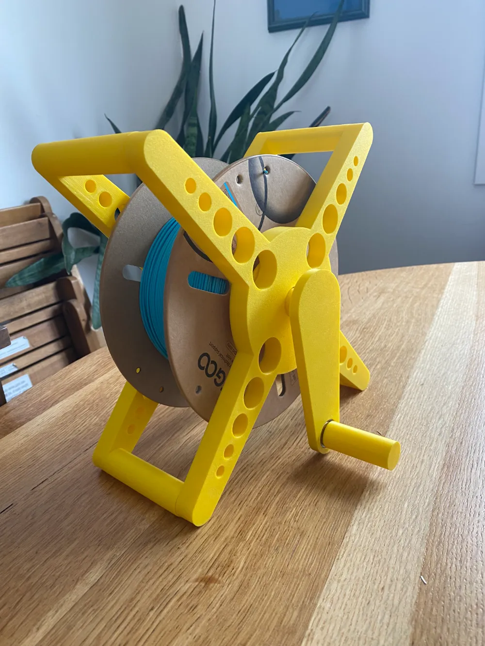 recycled spool wire storage/ spool holder by LewsTherinMad - MakerWorld