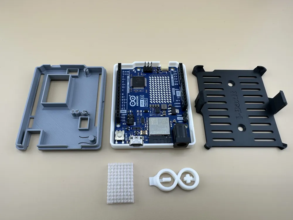 Arduino Uno R4 Case Kit - Snap-fit - Wall Mount by i-BoxIt MakerWorld: Download Free 3D Models