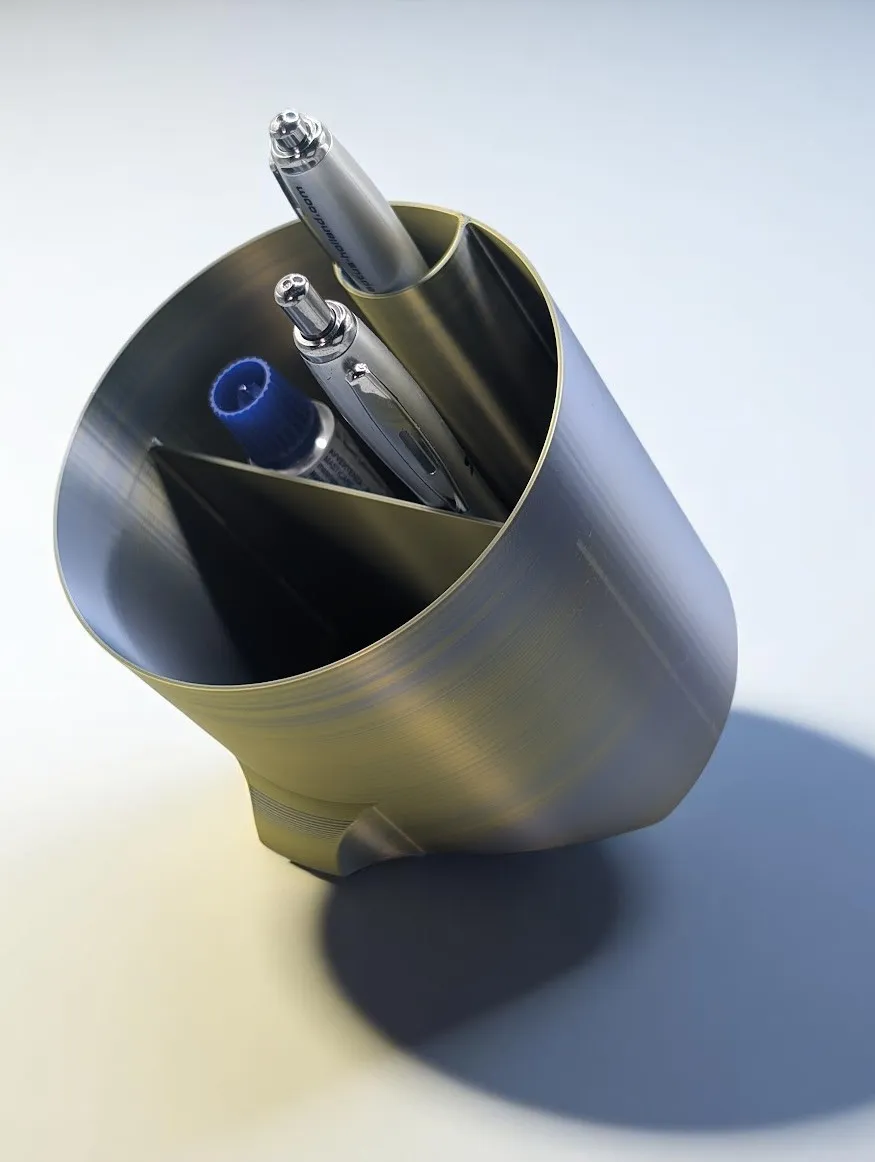 Angled Vertical & 45° Pen Holder – Desk Organizer - Free 3D Print Model ...