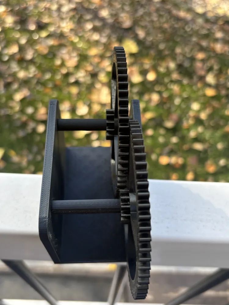 Gear ratio 1:5.3 Gearbox by TheLayerSlayer - MakerWorld