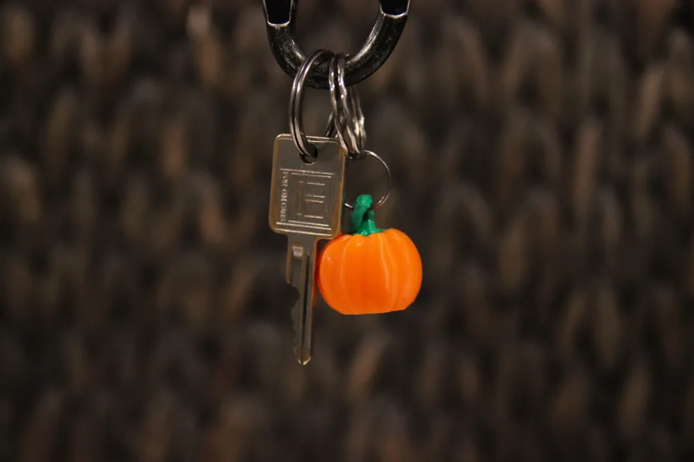 Small Pumpkin Keychain by Little Mac Designs MakerWorld: Download Free ...