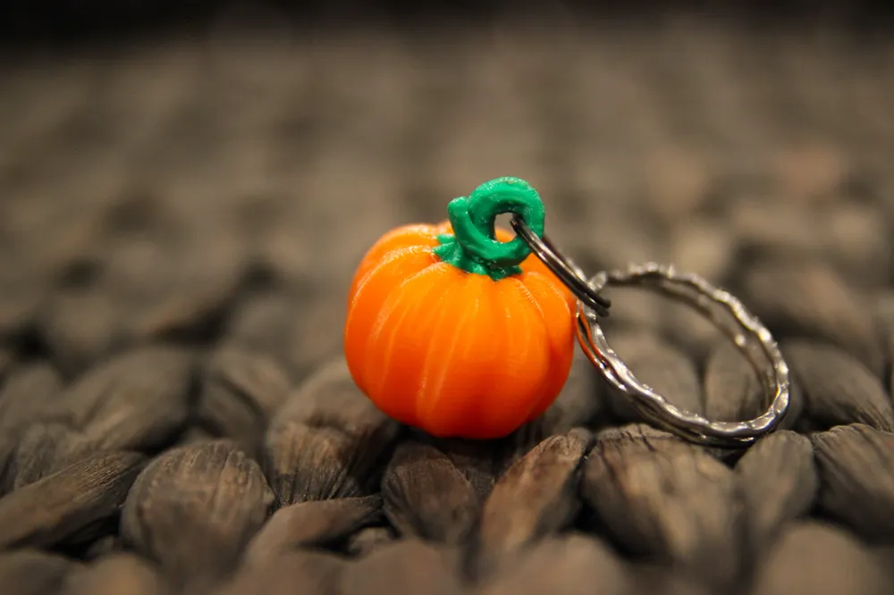 Small Pumpkin Keychain by Little Mac Designs MakerWorld: Download Free ...