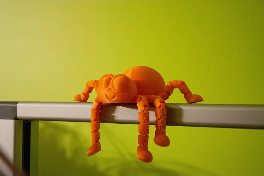 Articulated cute flexi spider - Free 3D Print Model - MakerWorld