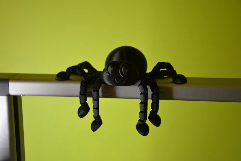 Articulated cute flexi spider - Free 3D Print Model - MakerWorld