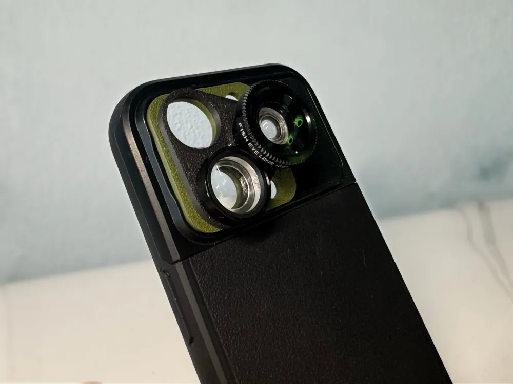 iPhone clip-on lens adapter for Spigen Optik Armor by bruco - MakerWorld