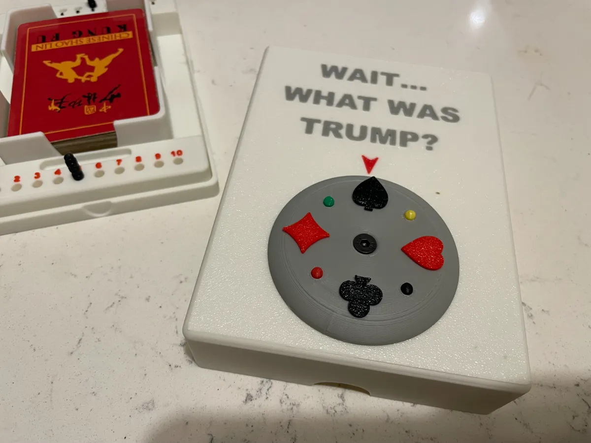Card Holder for Euchre/Rook/Playing w/Suit Dial - Free 3D Print Model ...