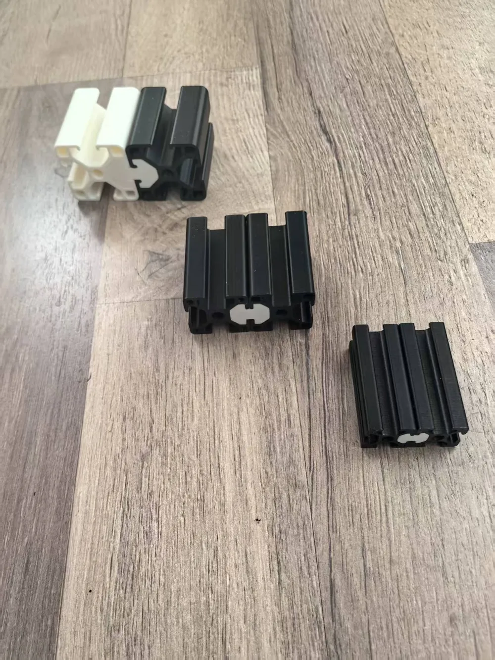 Aluminum Profile - Horizontal Connector - Free 3D Print Model - MakerWorld