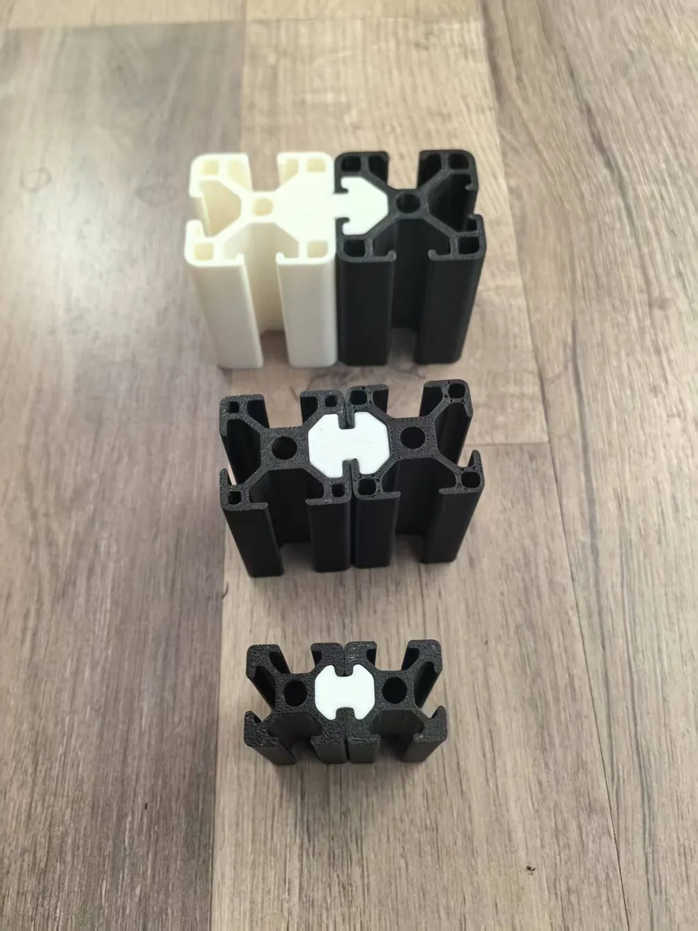 Aluminum Profile - Horizontal Connector - Free 3D Print Model - MakerWorld