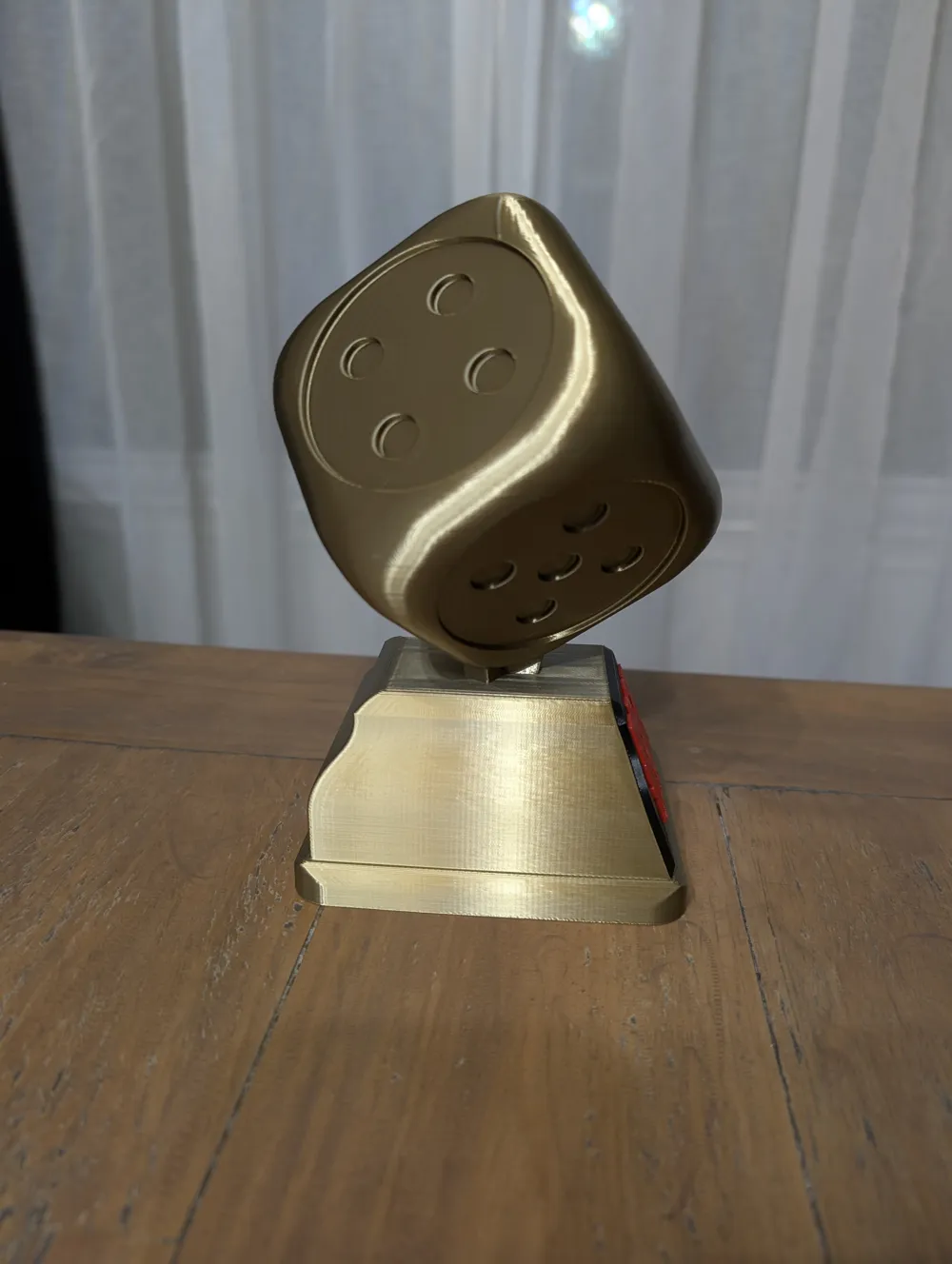 Dice Throne Trophy - Free 3D Print Model - MakerWorld