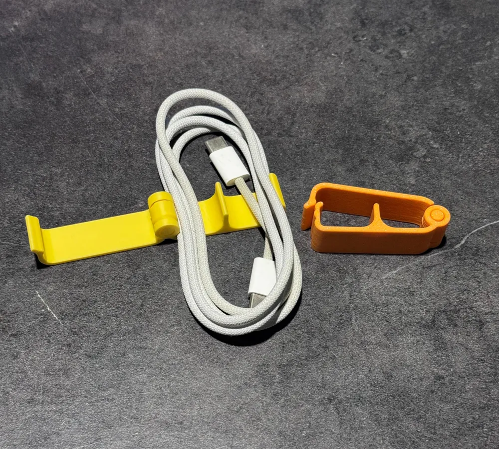 Cable Organizer Clip - Skadis Compatible - Free 3D Print Model - MakerWorld