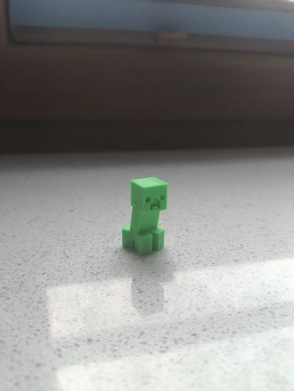 Creeper Figurine by DP03MakerWorld: Download Free 3D Models