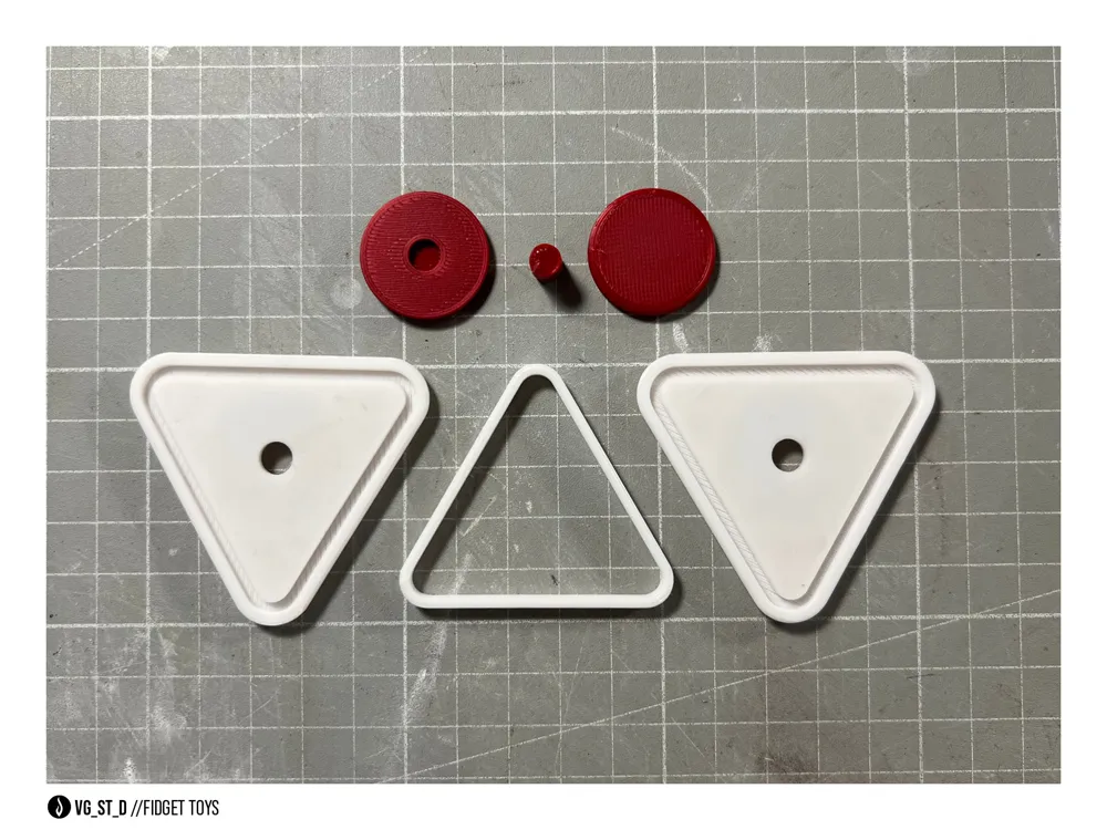 Triangle Spinner by vladislav.ganzen - MakerWorld