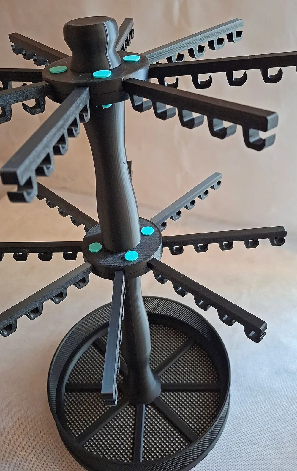 Keychain display stand - Free 3D Print Model - MakerWorld