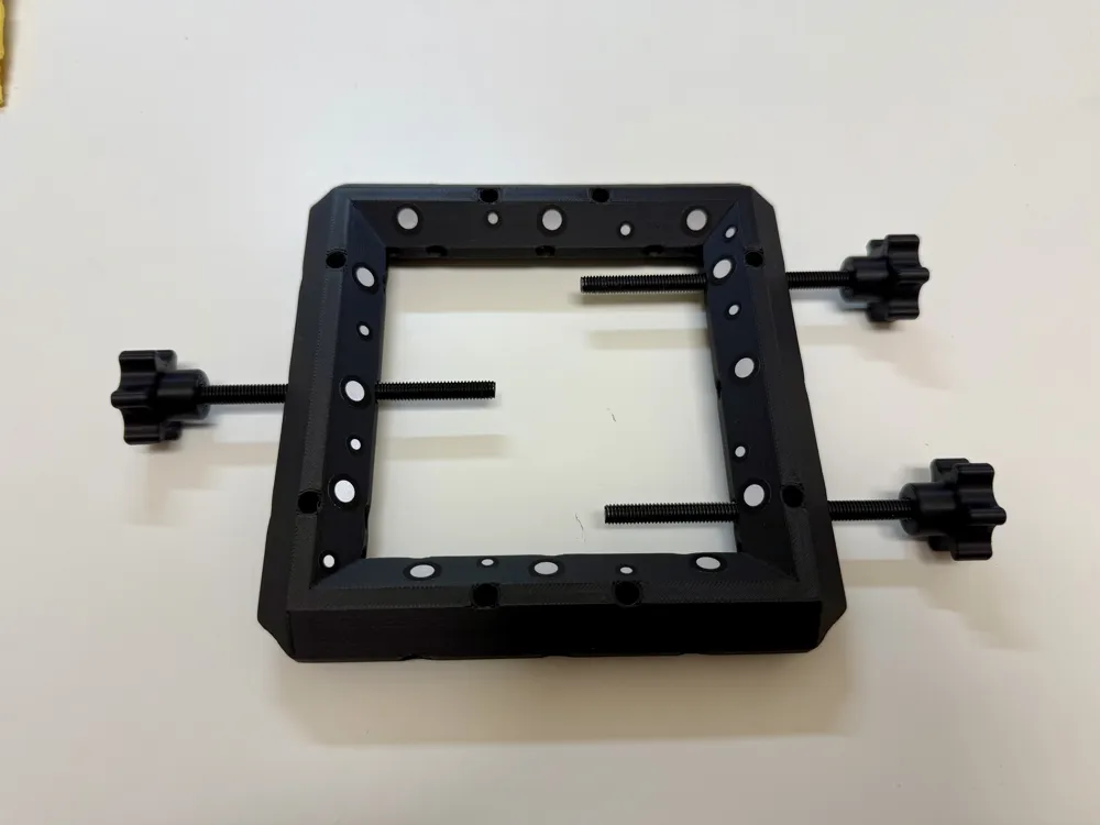 Small 3D Scanning Frame by Stephen MakerWorld: Download Free 3D Models