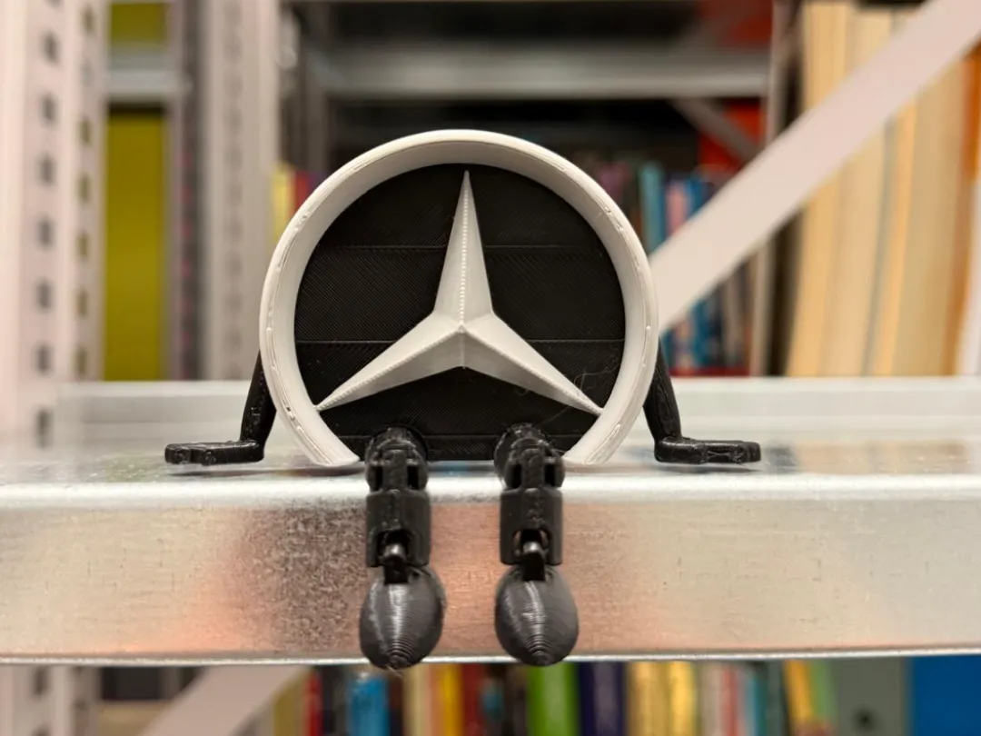 Articulated Mercedes logo by Cipra MakerWorld: Download Free 3D Models